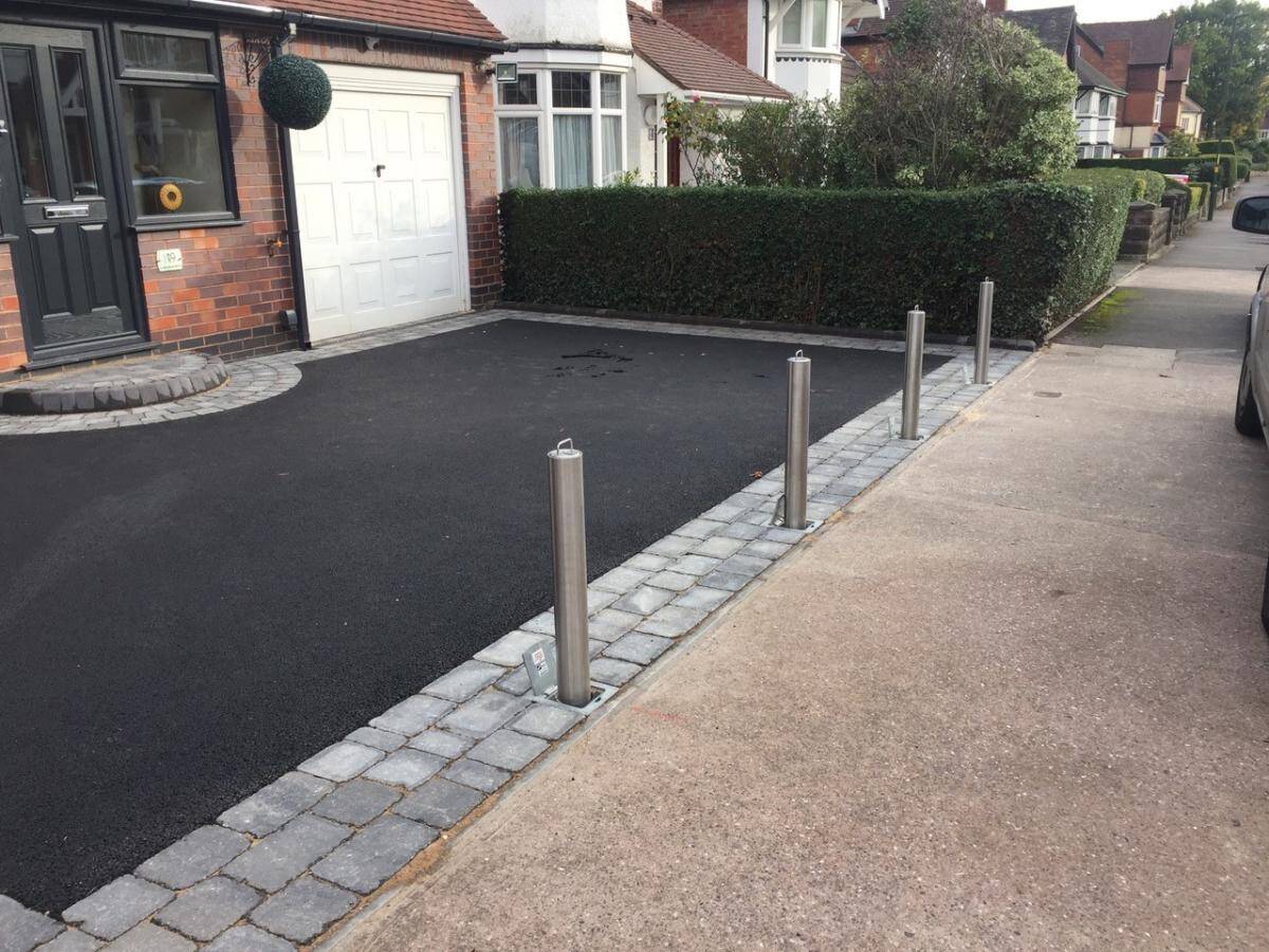 The Importance of Residential Bollard Installation in Toronto - Bollard ...